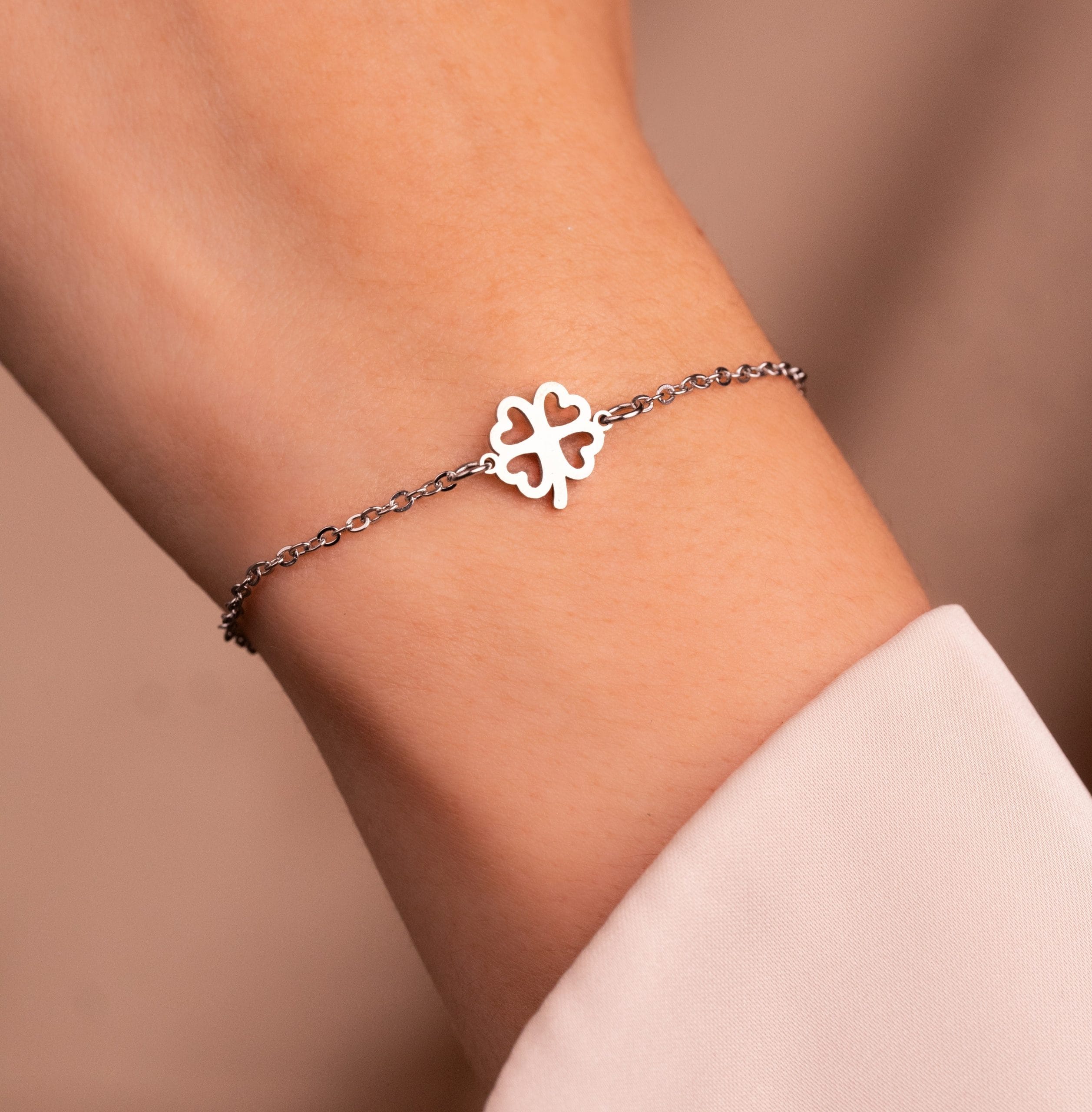 Pulsera Trébol Plateada Ref: I908 - Sublime Tentación