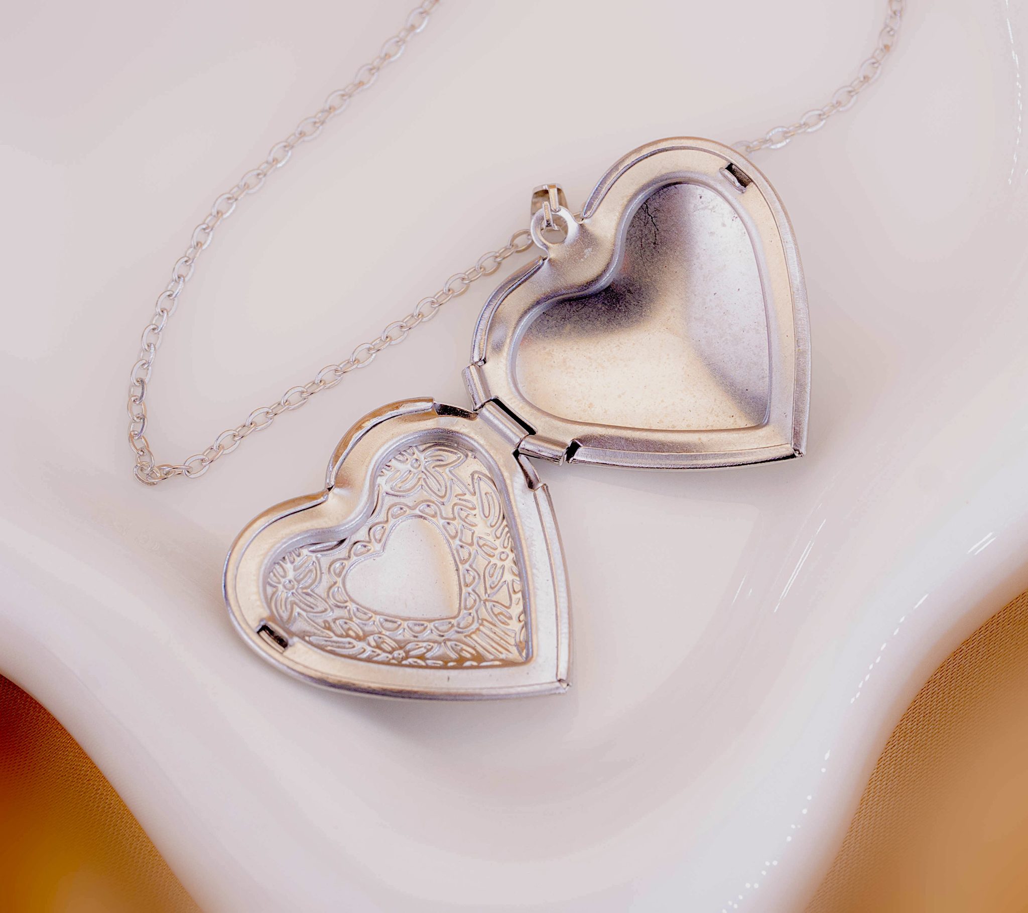 Relicario Corazón Plateado Ref:C739 - Sublime Tentación